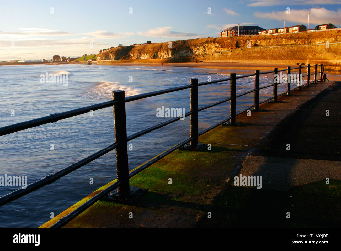 Seaburn promenade hi-res stock photography and images - Alamy
