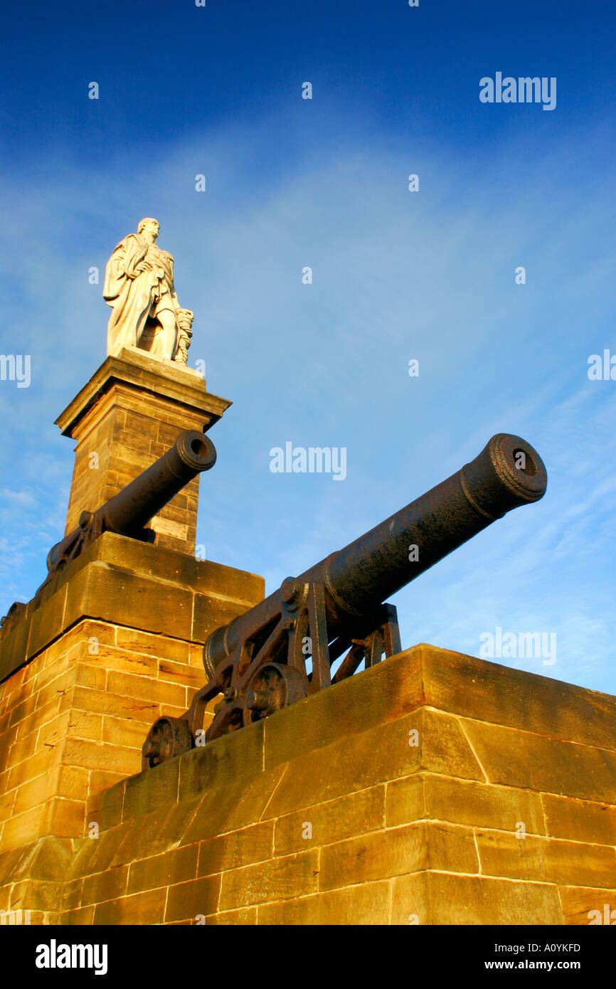 ENGLAND Tyne wear Tynemouth The setting sun iluminates the Collingwood ...