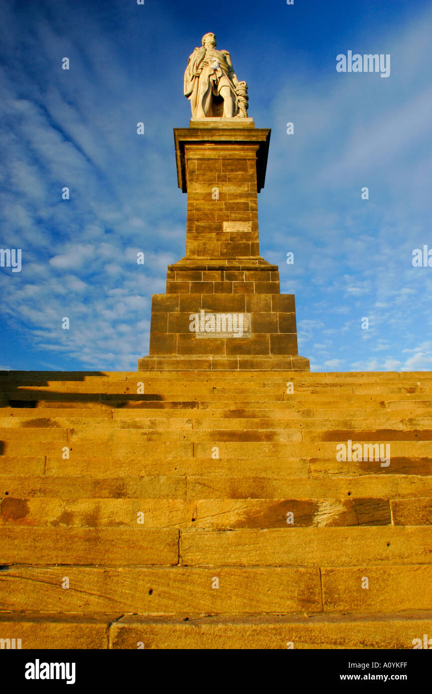 ENGLAND Tyne wear Tynemouth The setting sun illuminates the Collingwood ...