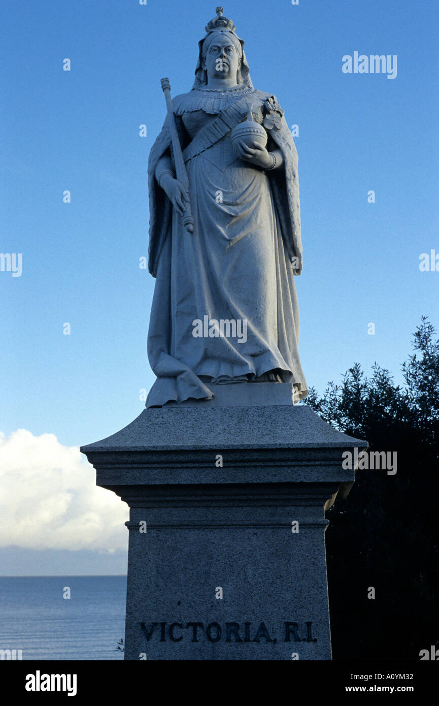 Statue of HM Queen Victoria Stock Photo - Alamy