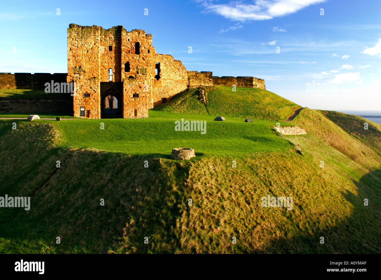 Castle priory heritage tourism uk fort hi-res stock photography and ...