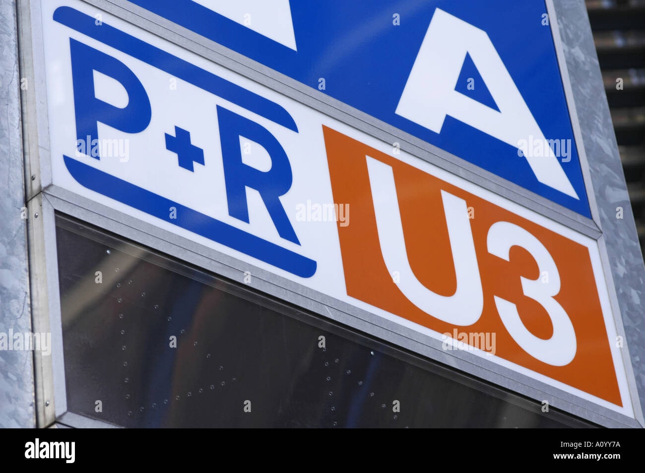 Park and ride train sign hi-res stock photography and images - Alamy