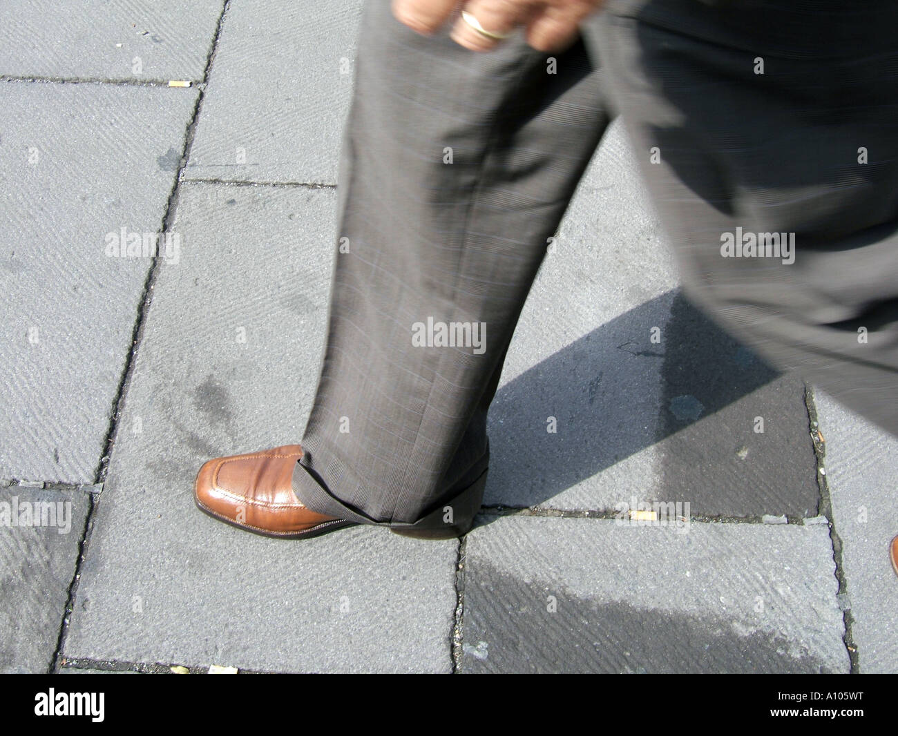 commuter walking in town Stock Photo - Alamy