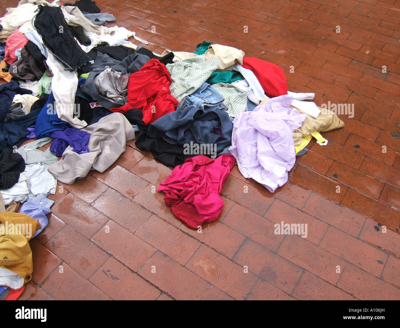 pile of wet clothes Stock Photo - Alamy
