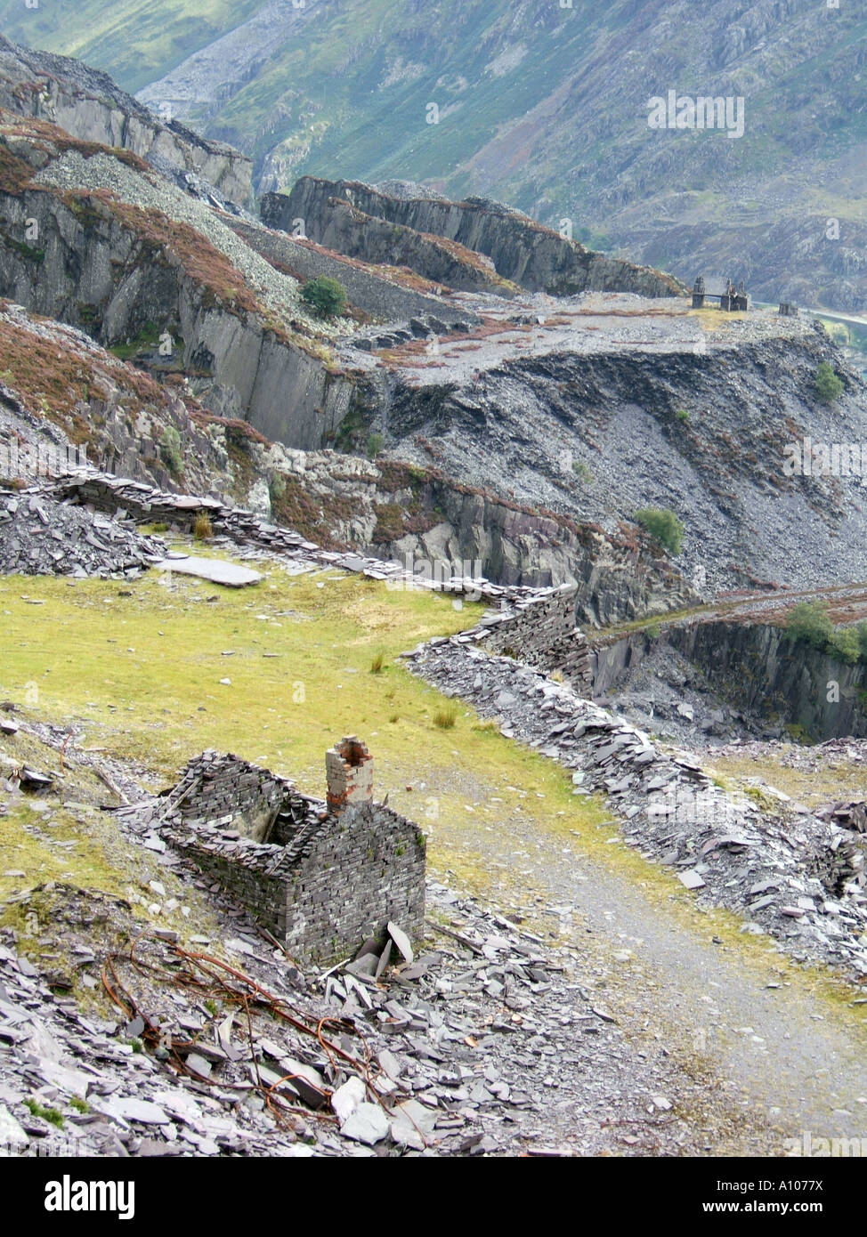 disused dinorwic slate quarry, snowdonia, wales Stock Photo - Alamy