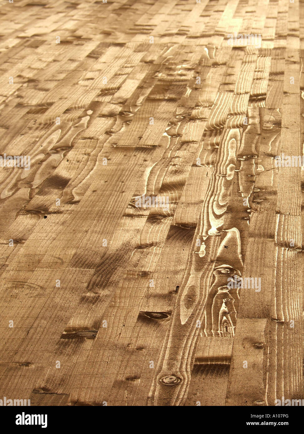 empty wooden floor base foundation under construction Stock Photo - Alamy