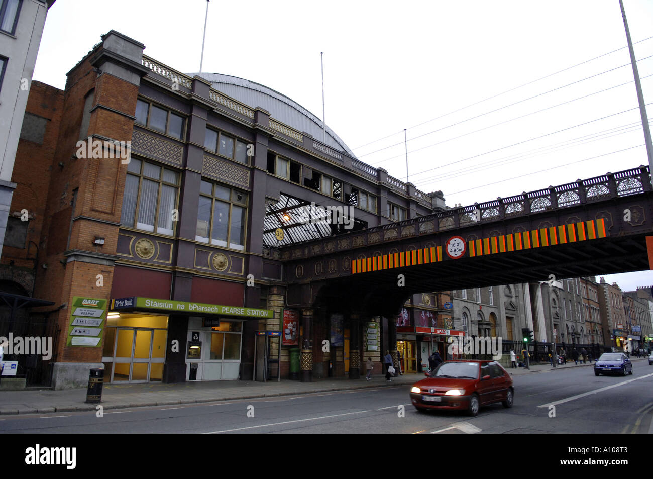 dublin ireland irish eire building architecture horizontal colour color ...