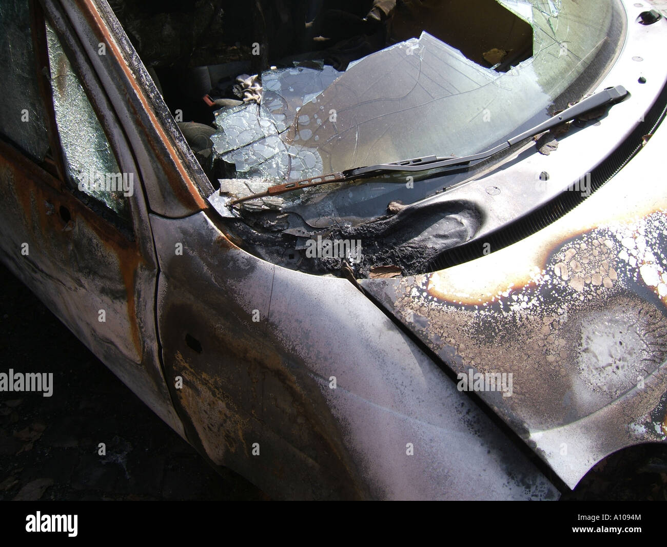 cars destroyed by fire Stock Photo - Alamy