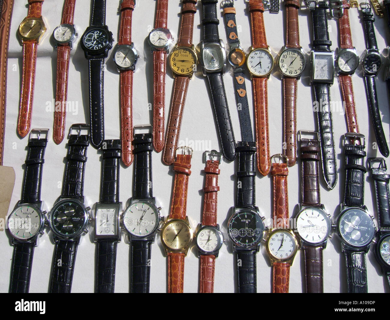 watches in shop window display Stock Photo - Alamy