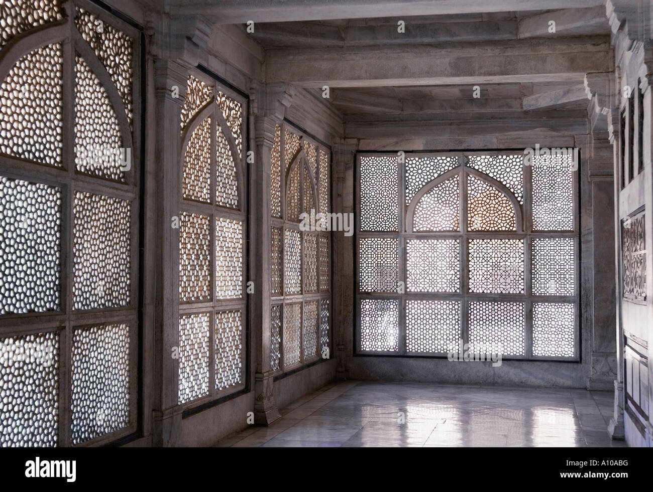 Interiors of an Islamic shrine, Dargah of Sheikh Salim Chisti, Fatehpur ...