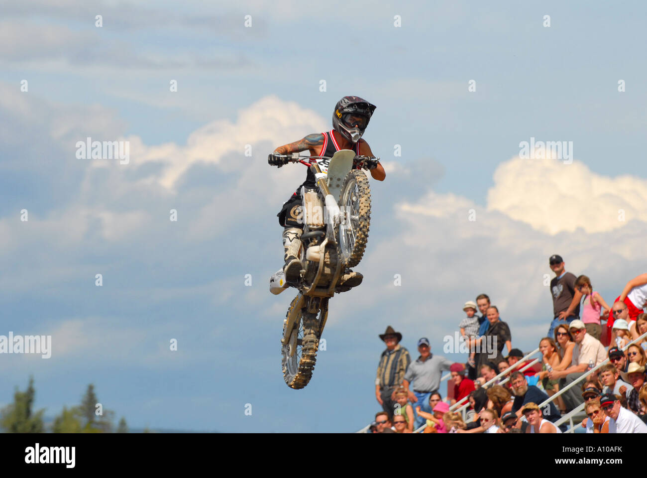 Motorcycle stunt jump hi-res stock photography and images - Alamy
