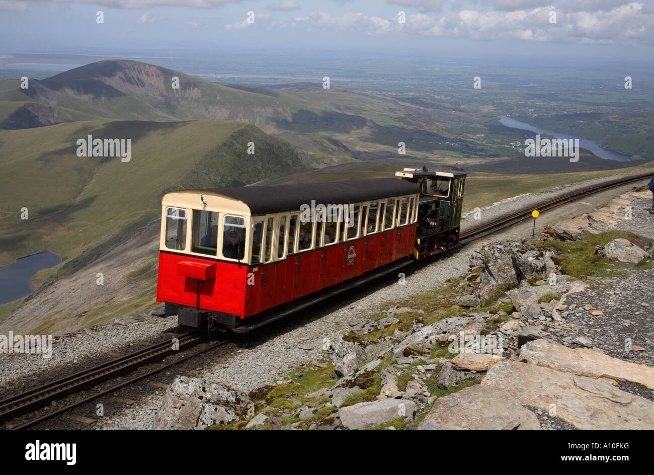 Snowdon railway hi-res stock photography and images - Alamy