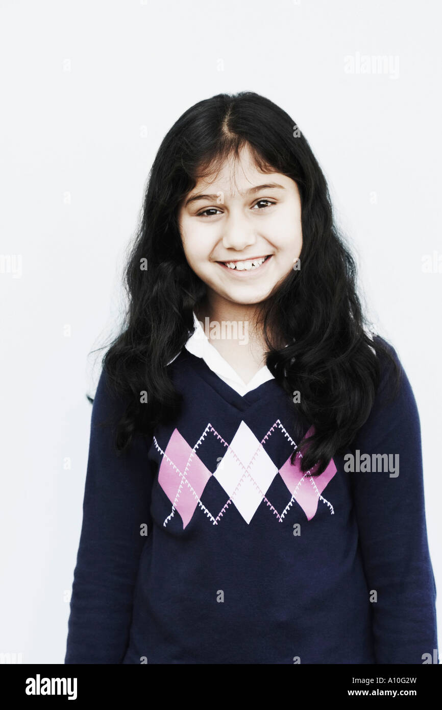 Portrait of a girl smiling Stock Photo - Alamy