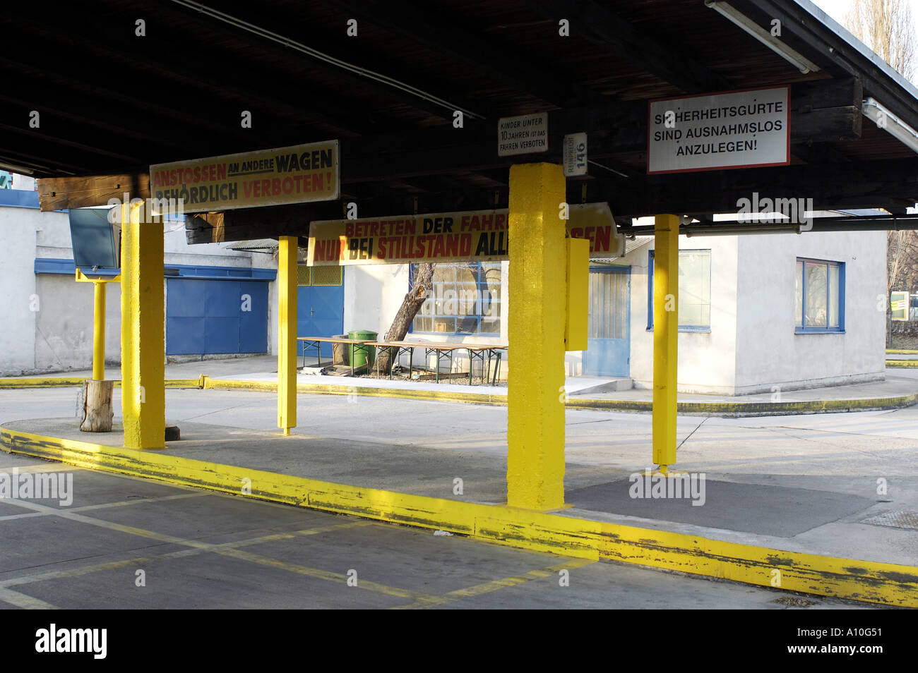 amusement park Prater Vienna, empty facility Stock Photo - Alamy
