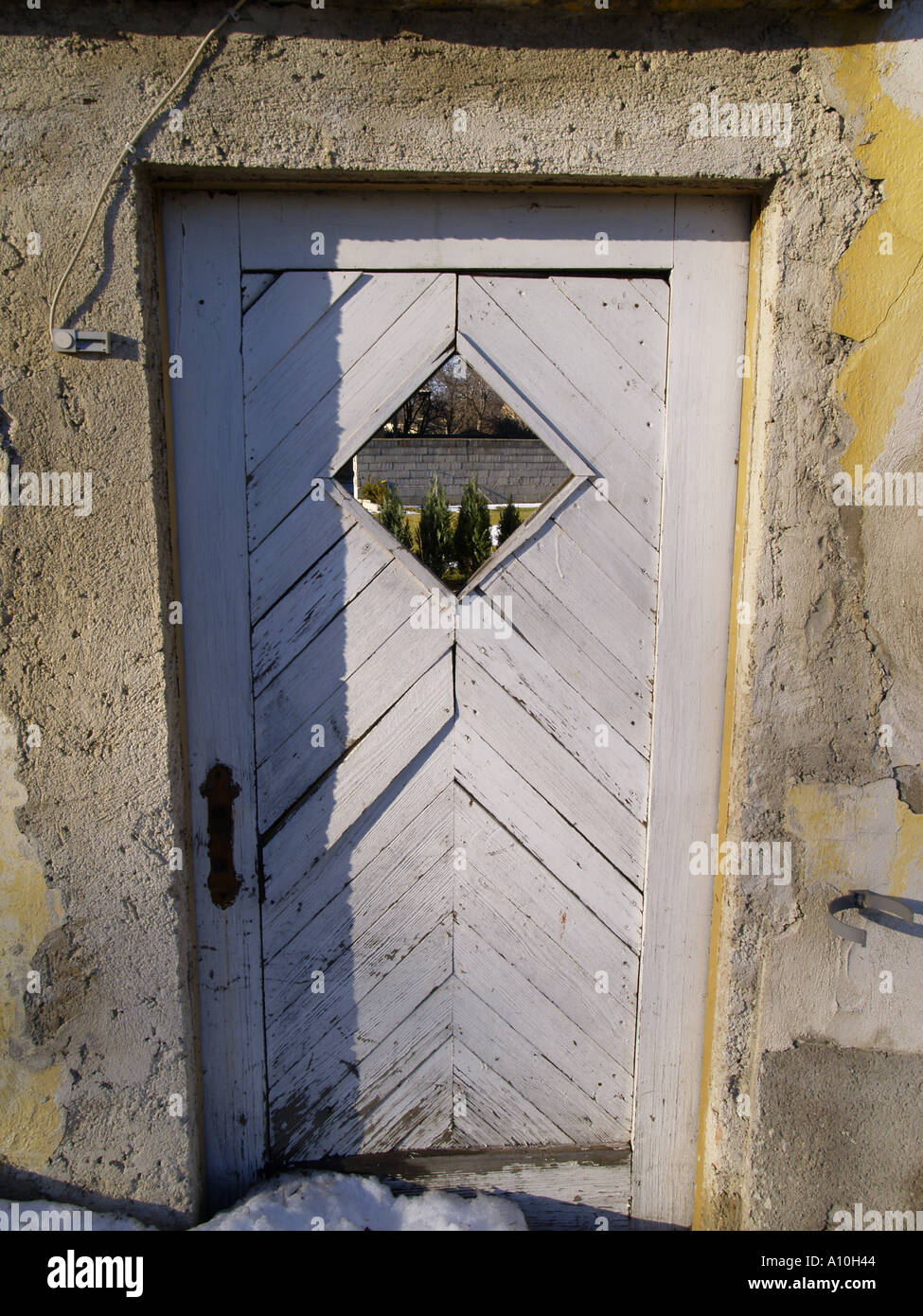 House for demolition hi-res stock photography and images - Alamy