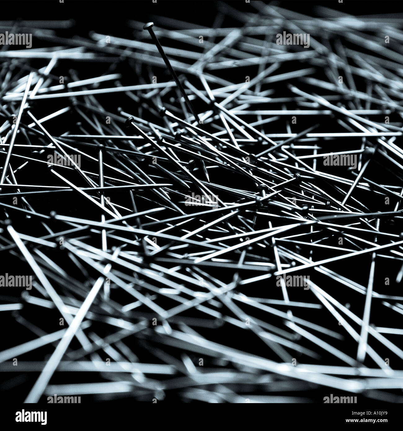 Shiny push pins hi-res stock photography and images - Alamy