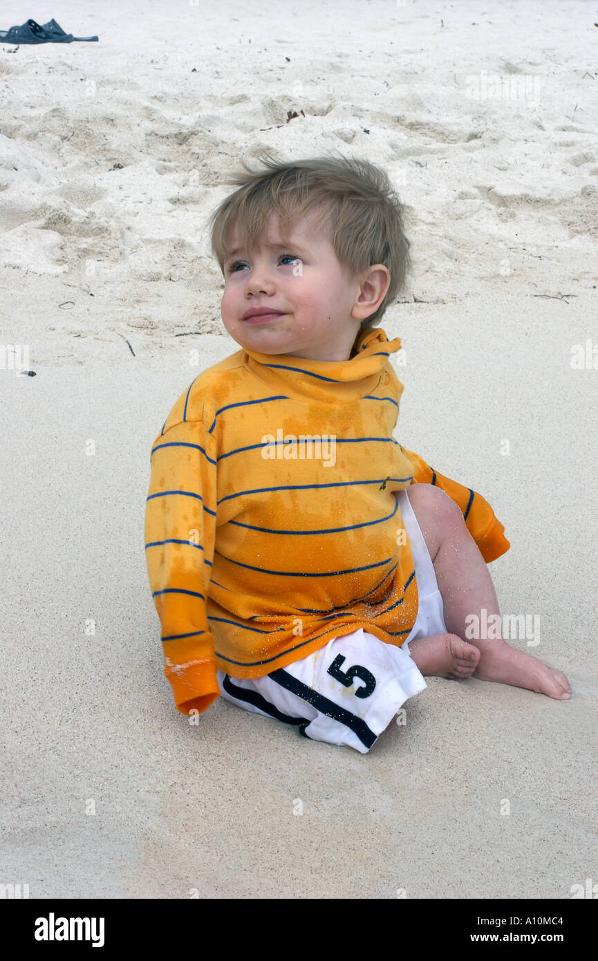 Beach cancun mexico baby hi-res stock photography and images - Alamy