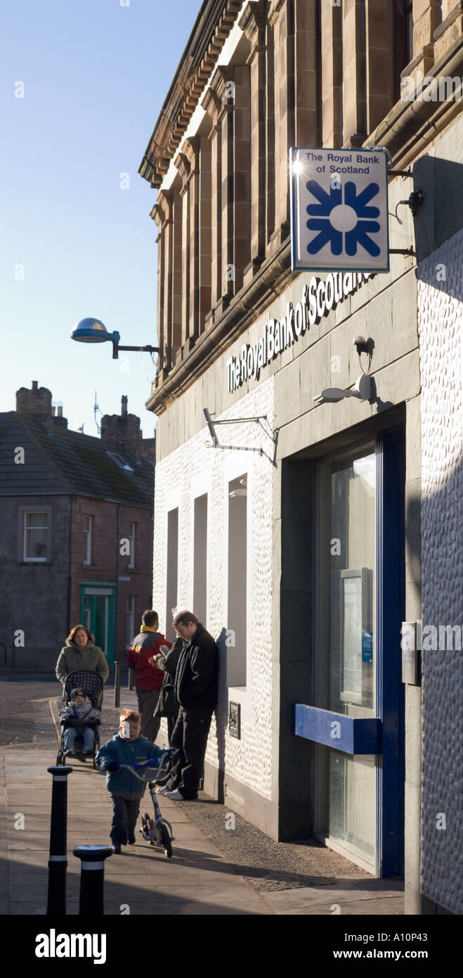 Bank cash dispenser ATM hole in wall Royal Bank of Scotland Eyemouth ...