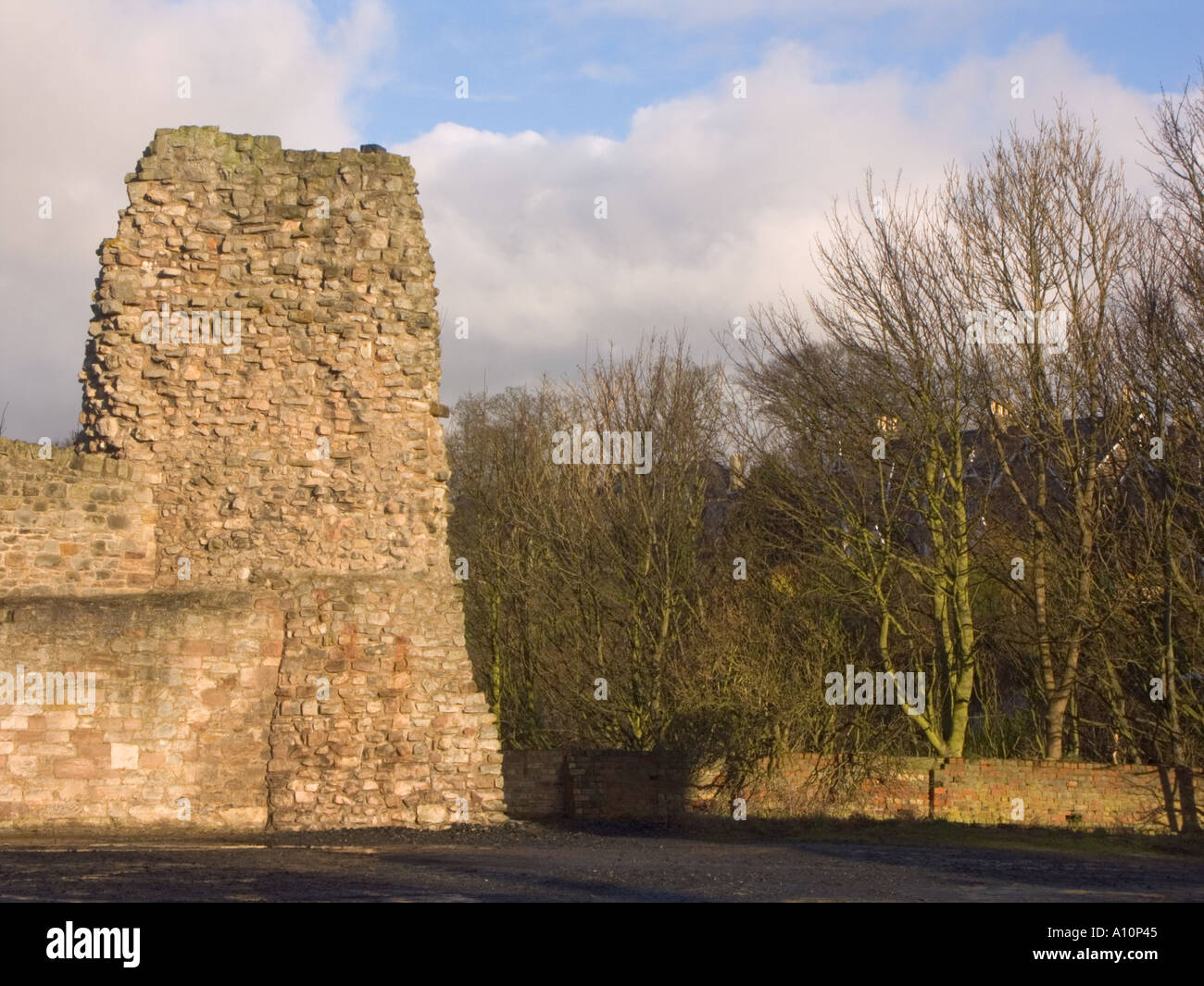 Berwick castle railway hi-res stock photography and images - Alamy
