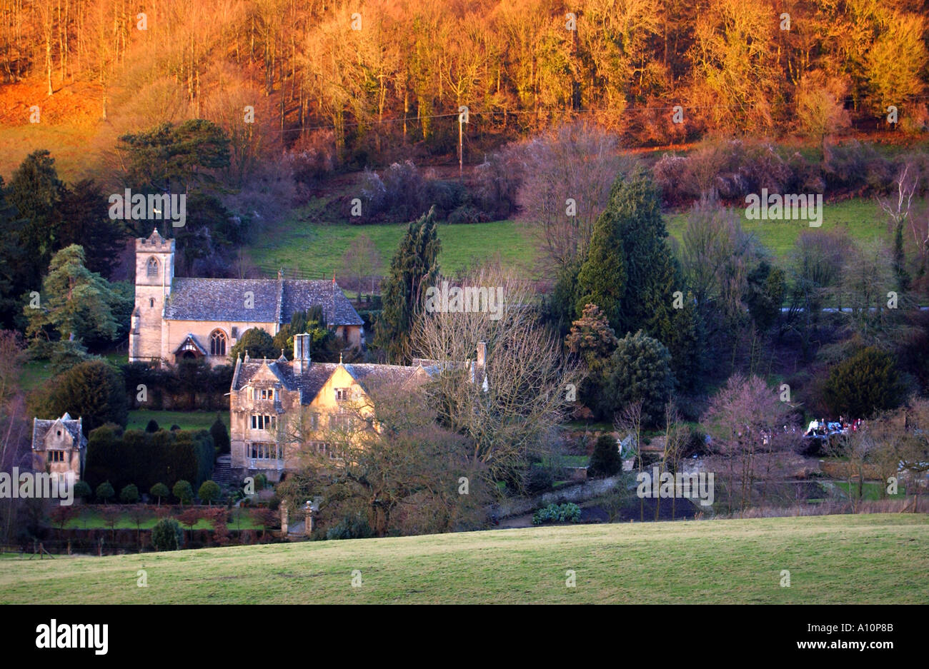 A WEDDING AT OWLPEN CHURCH NEAR ULEY GLOUCESTERSHIRE UK Stock Photo - Alamy