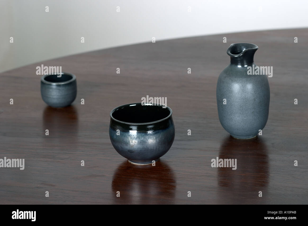 Japanese sake cups bottle hi-res stock photography and images - Alamy