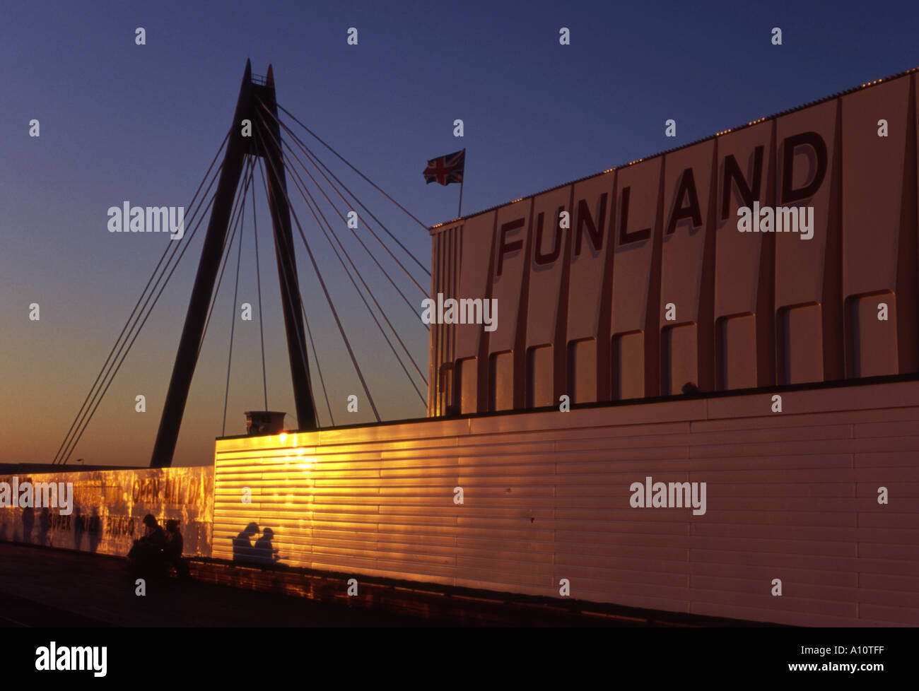 Southport funland arcade hi-res stock photography and images - Alamy