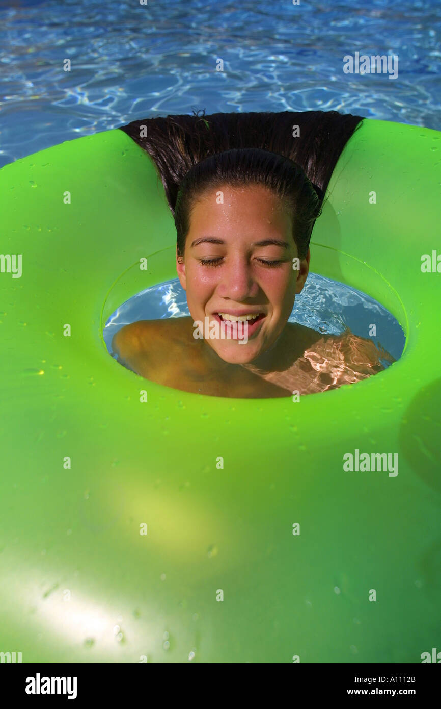 14 15 pool hi-res stock photography and images - Alamy