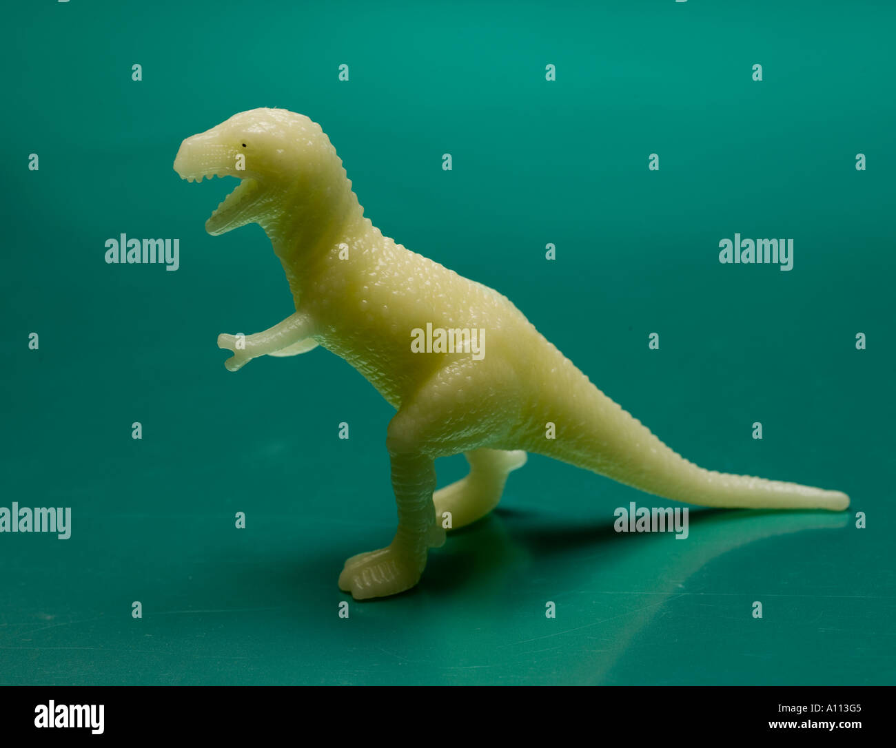 dinosaur raptor carnivore prehistoric animal toy plastic child children ...