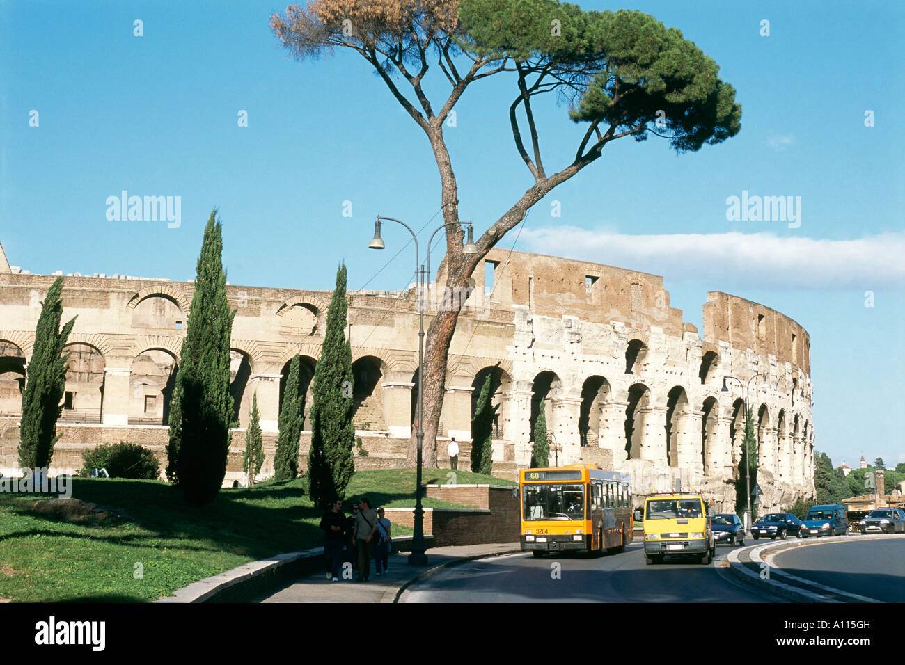 Bus at the Colosseum Rome Stock Photo - Alamy