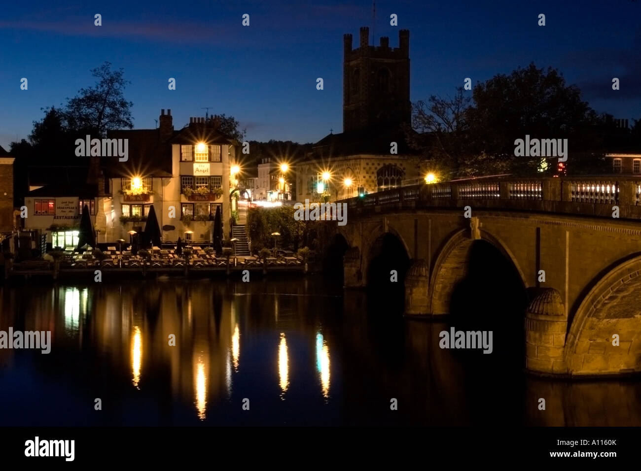 Henley on thames old hi-res stock photography and images - Alamy