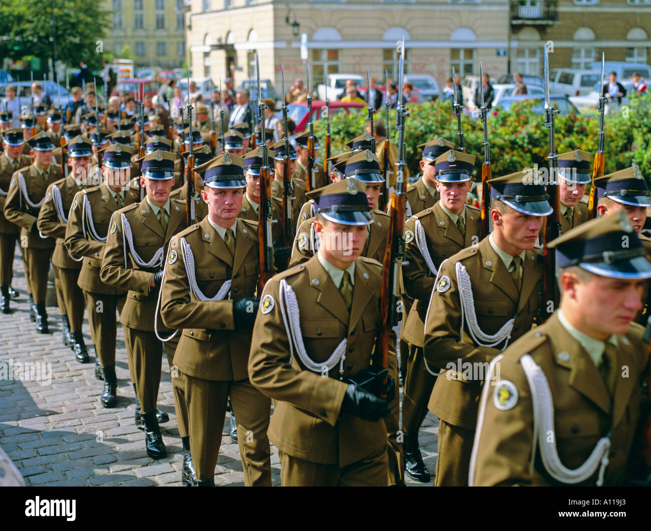 Marching troops hi-res stock photography and images - Alamy