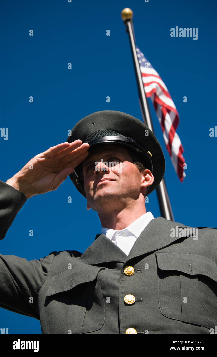 Military personnel saluting Stock Photo - Alamy