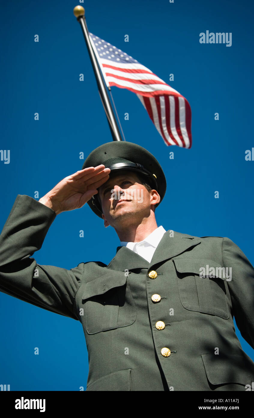 Military personnel saluting Stock Photo - Alamy