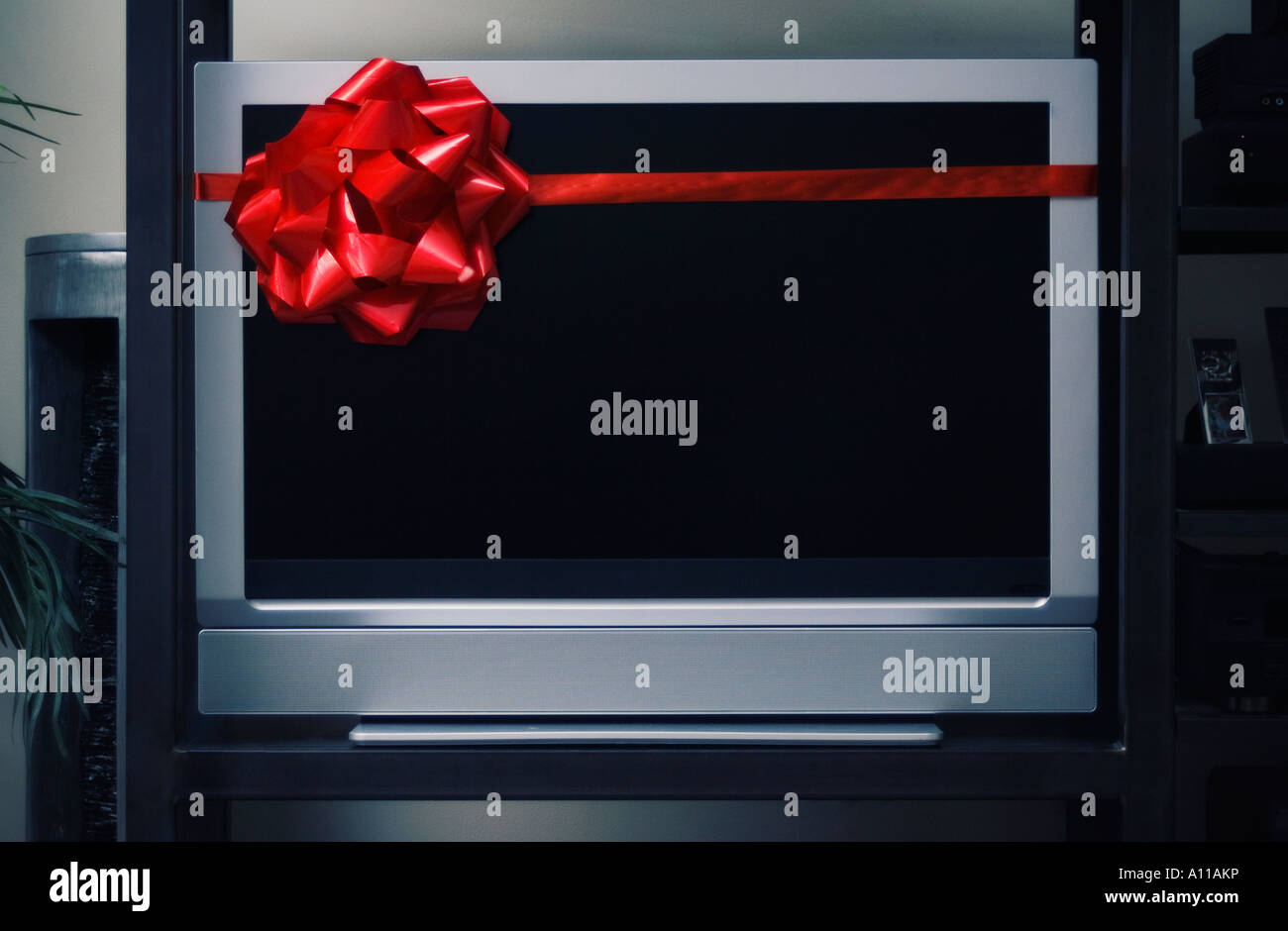 Christmas wrapped tv hi-res stock photography and images - Alamy