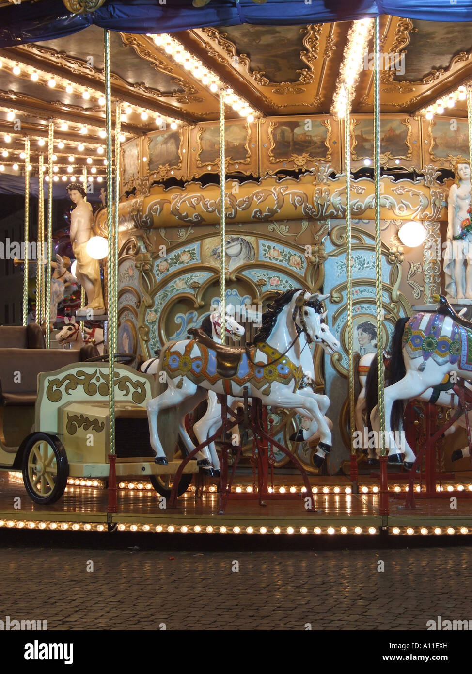 fair ground at night Stock Photo - Alamy