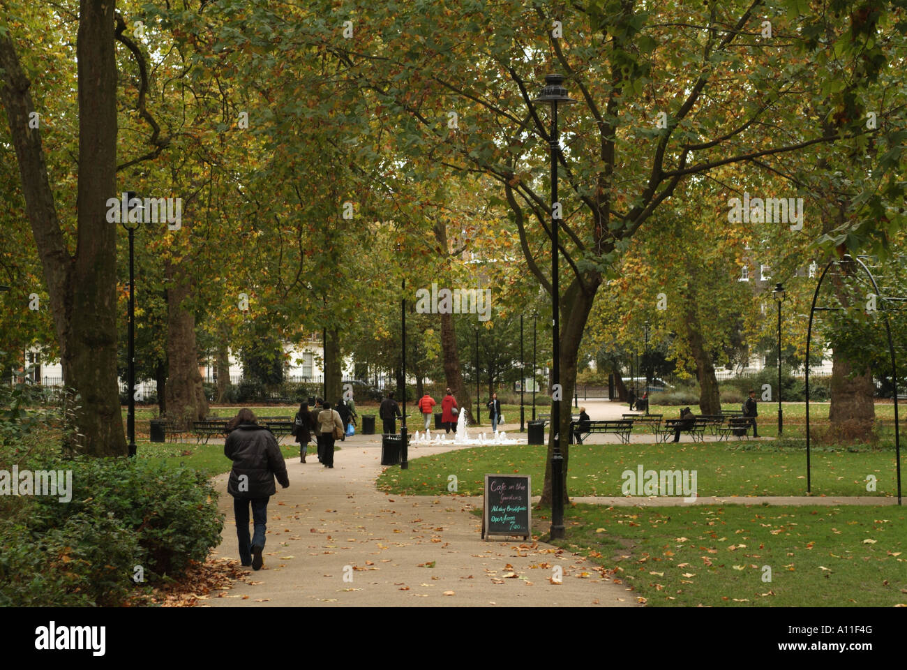 London open space attractions hi-res stock photography and images - Alamy