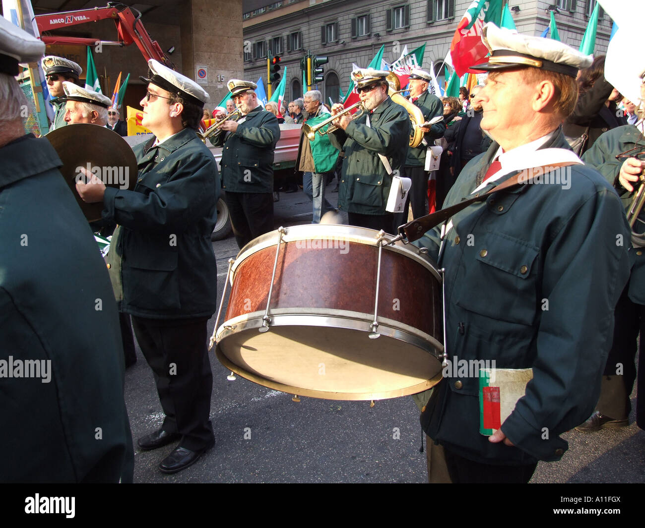 Elderly man playing trumpet hi-res stock photography and images - Alamy