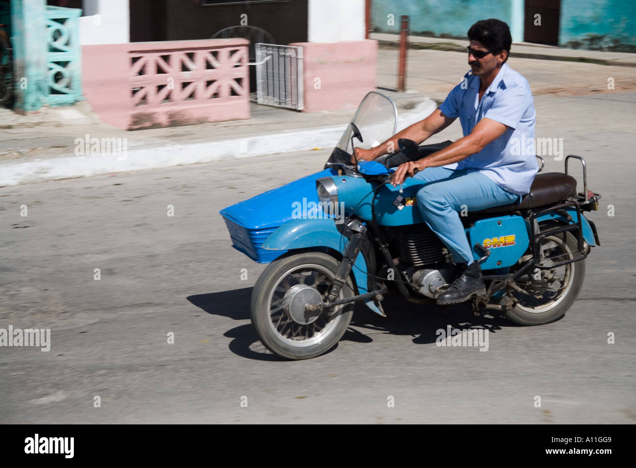 Motor bike and side car in Sancti Spiritus city,Cuba Stock Photo - Alamy