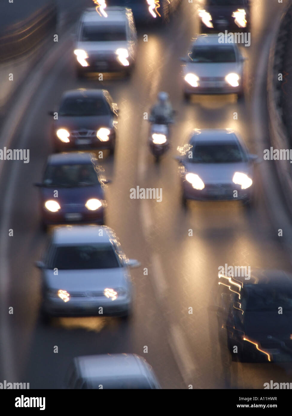 traffic at night Stock Photo - Alamy