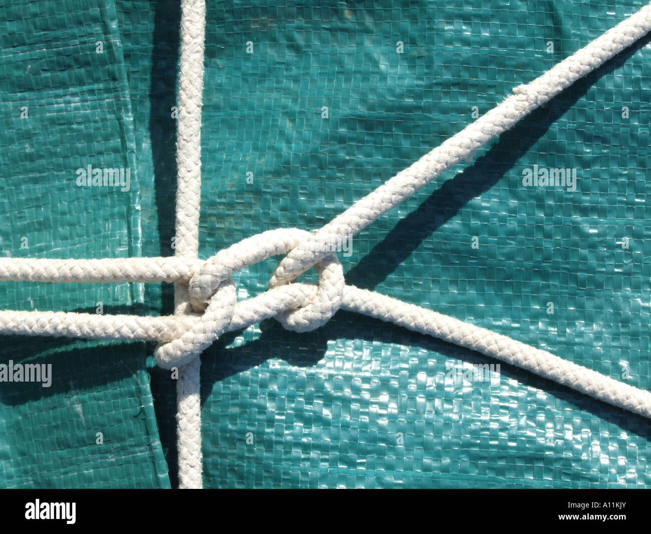 goods tied up on lorry Stock Photo - Alamy