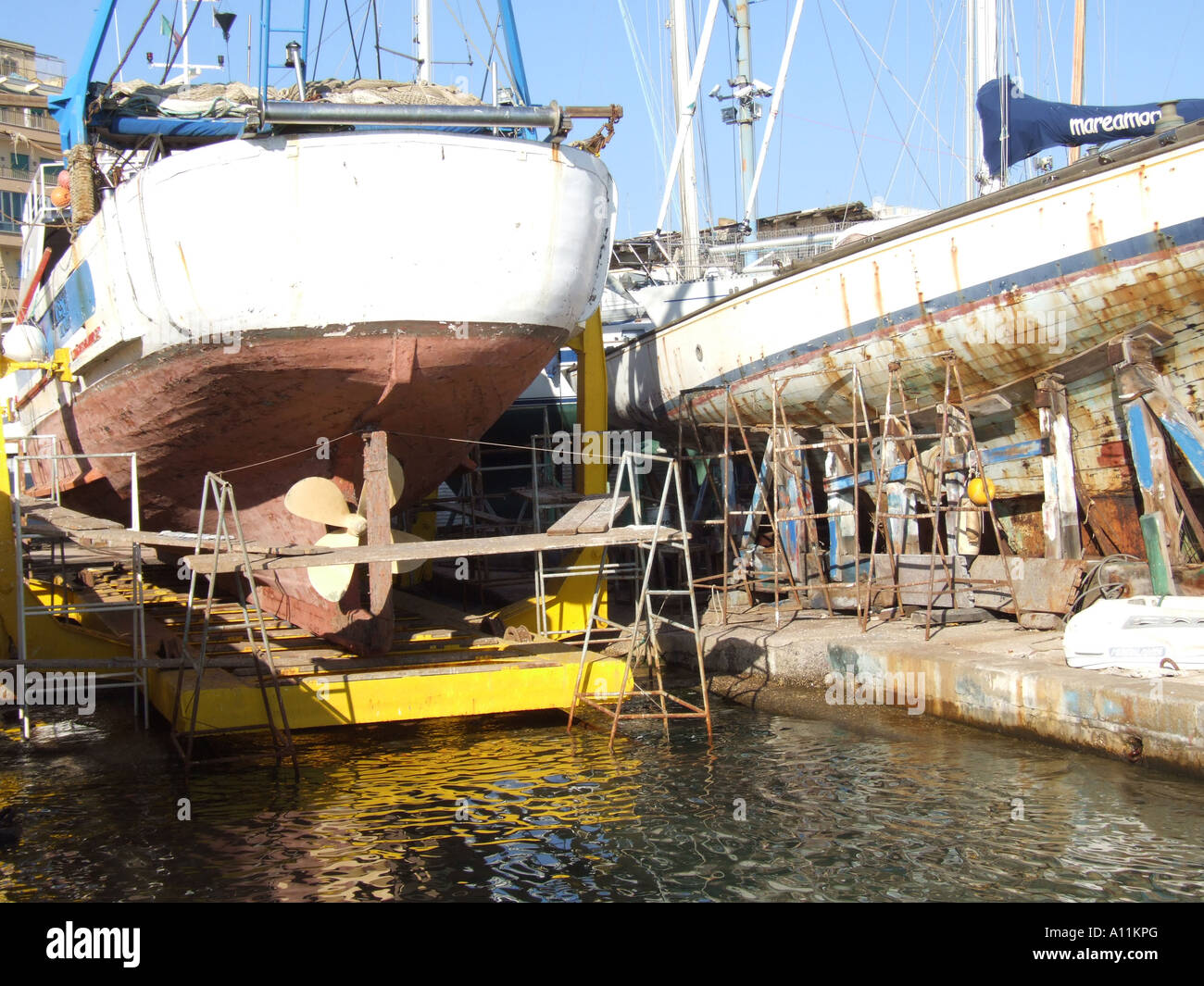 old ship hull in dry dock Stock Photo - Alamy
