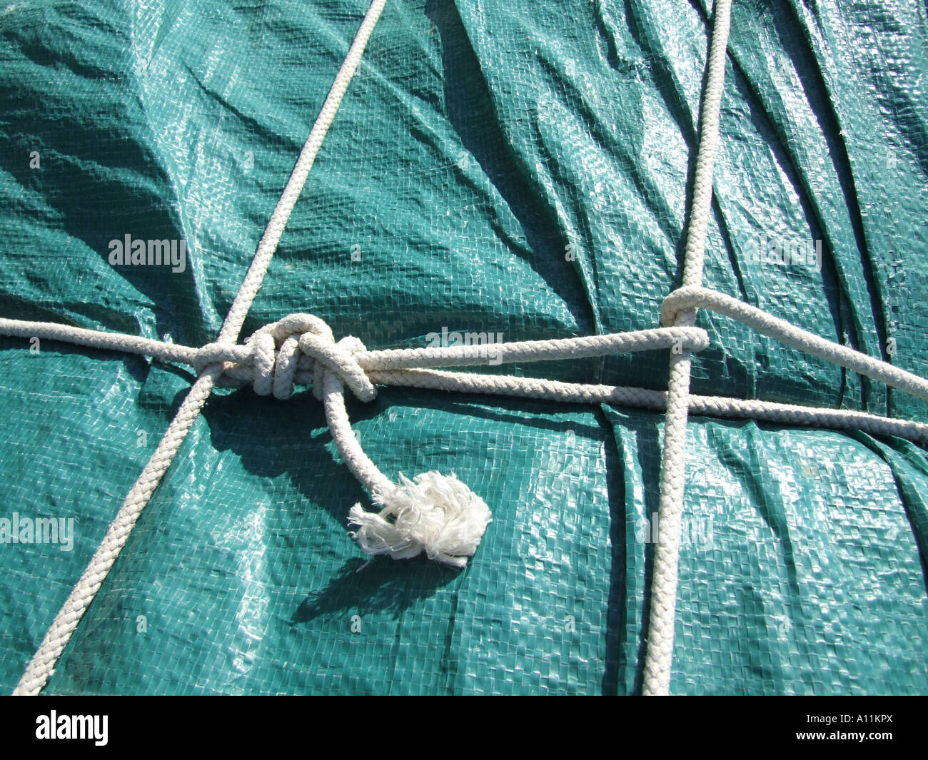 goods tied up on lorry Stock Photo - Alamy