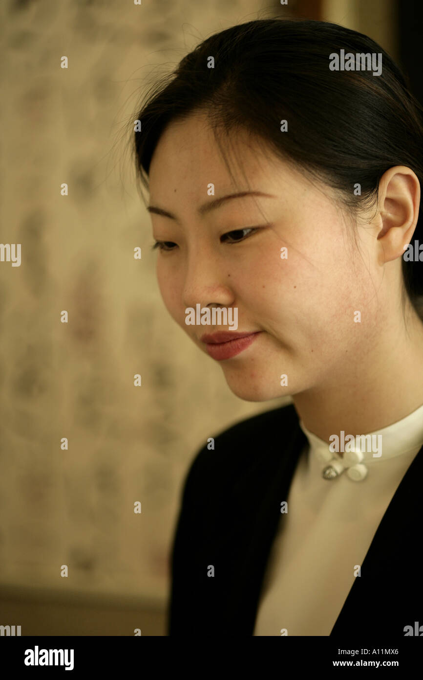 Broad chin hi-res stock photography and images - Alamy