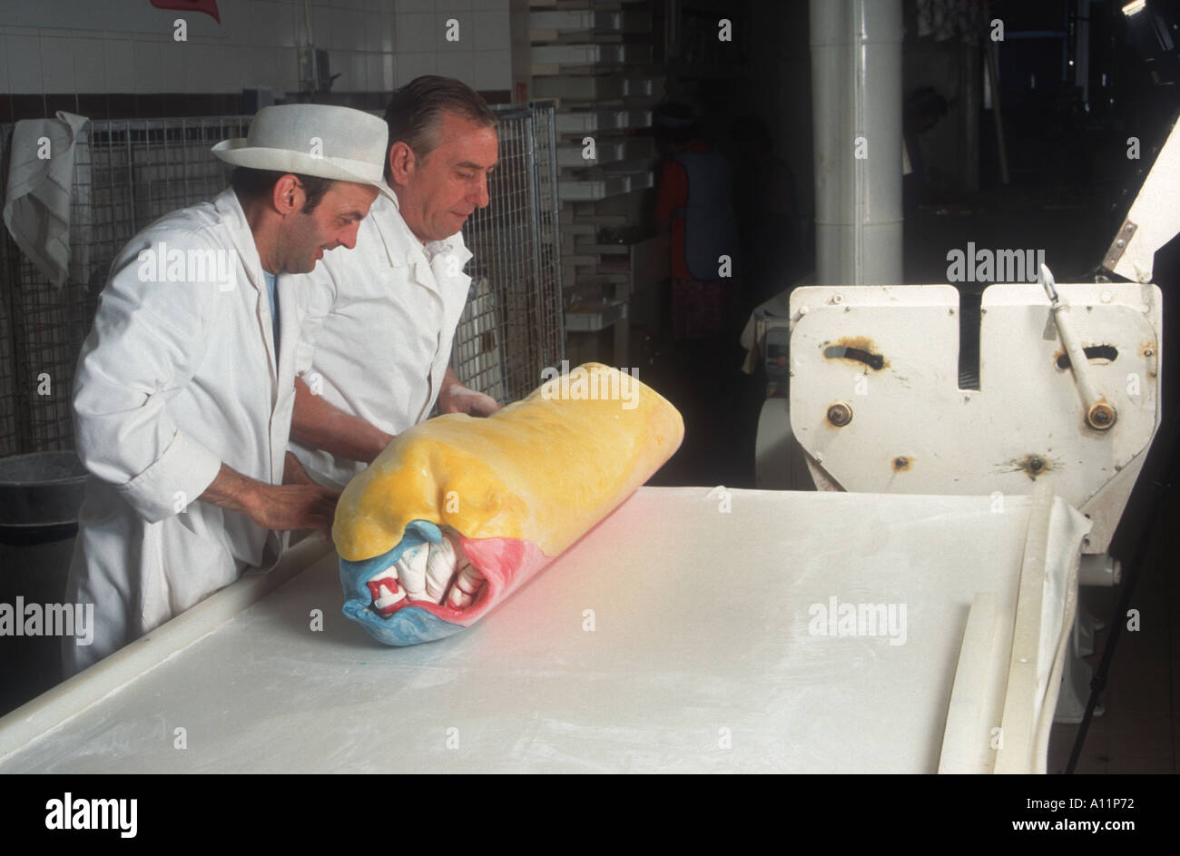 Rock making at Docwras Rock Shop in Great Yarmouth Stock Photo - Alamy