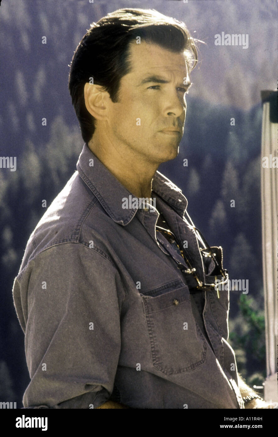 dante s Peak Year 1997 Director Roger Donaldson Pierce Brosnan Stock ...