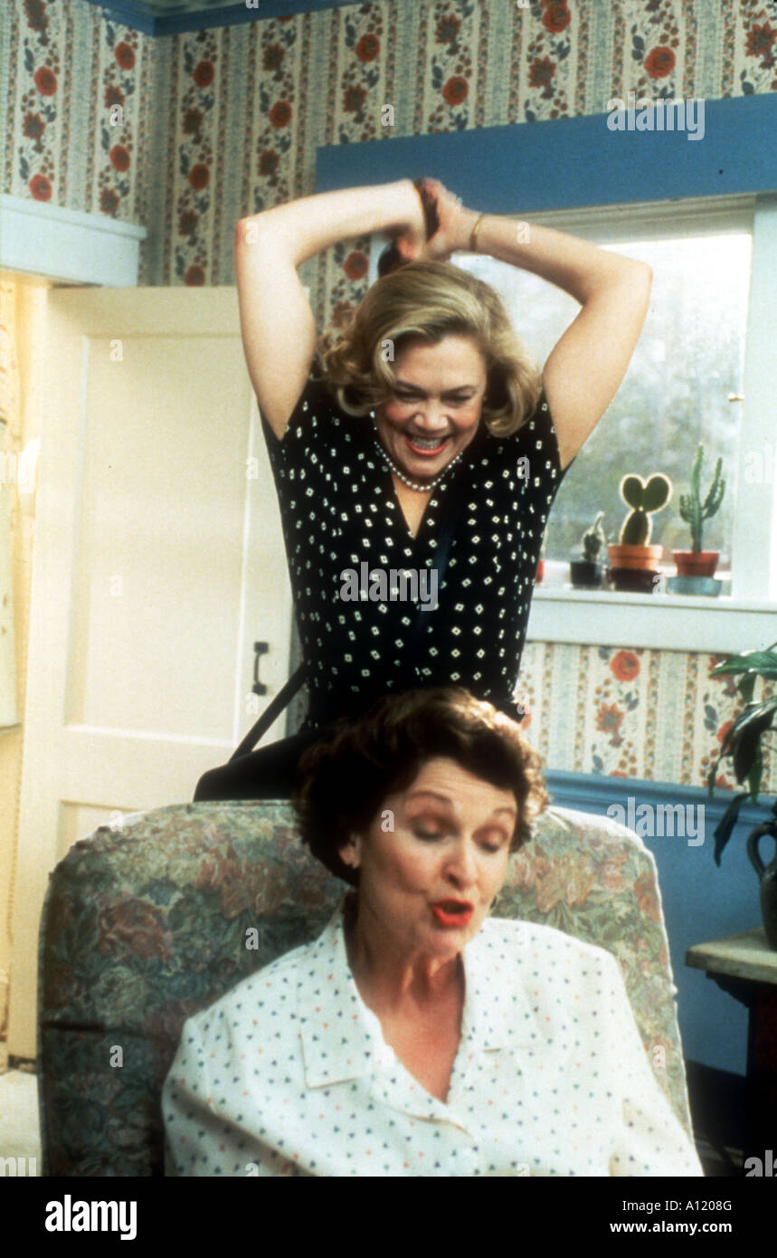 Serial mom kathleen turner hi-res stock photography and images - Alamy