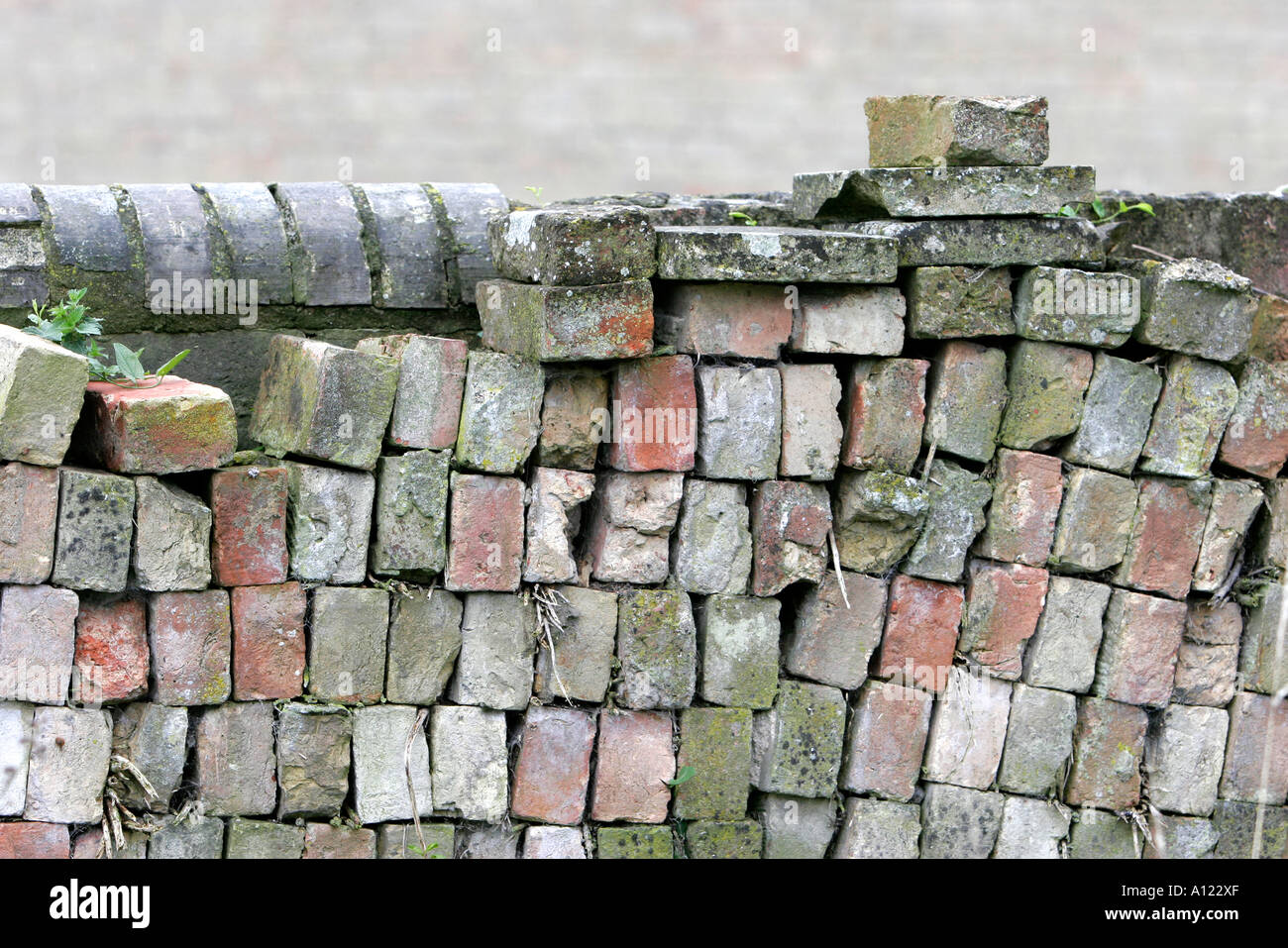 Recycled bricks buildings hi-res stock photography and images - Alamy