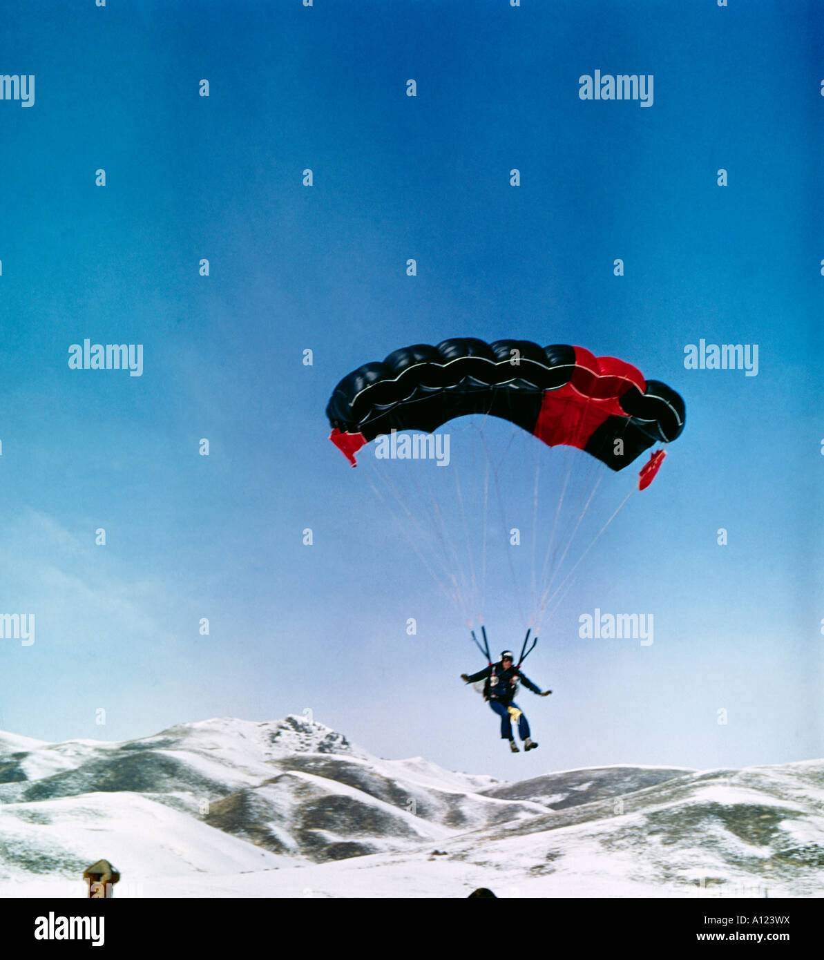 Floating target hi-res stock photography and images - Alamy