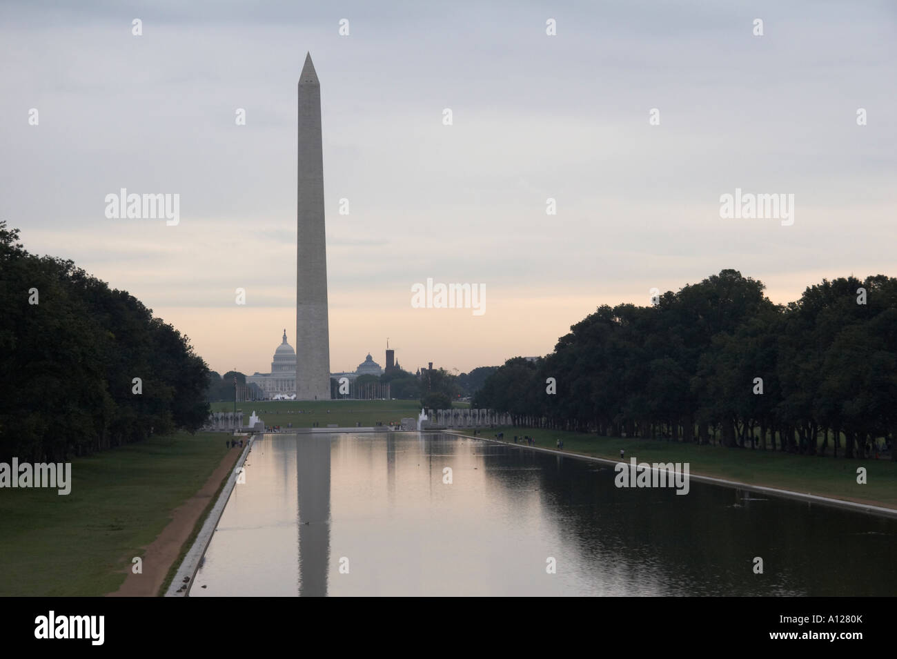 Washington Monument, the large white colored obelisk Stock Photo - Alamy