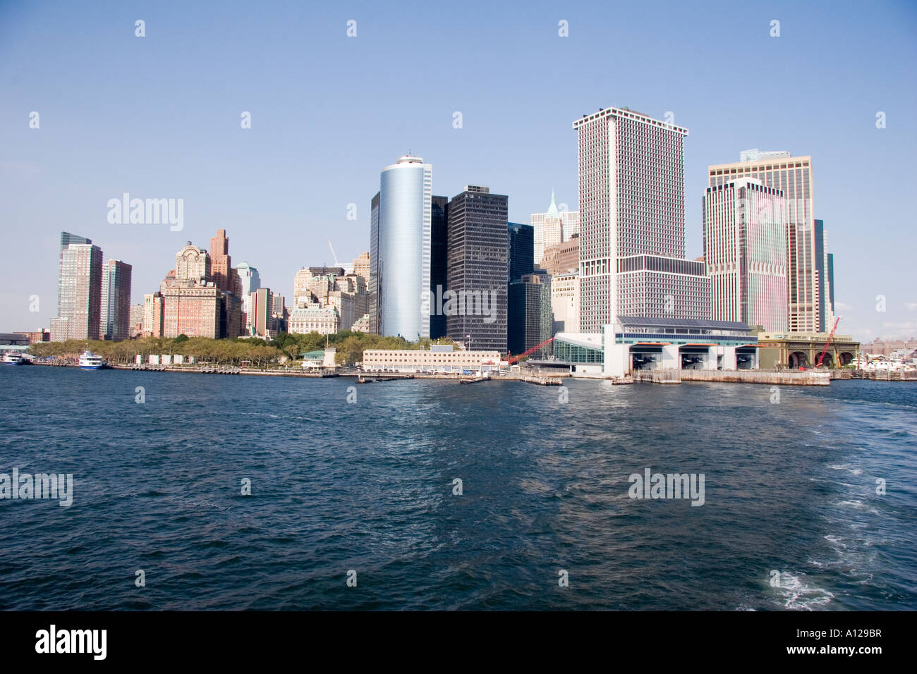 Manhatten skyline from brooklyn bridge hi-res stock photography and ...